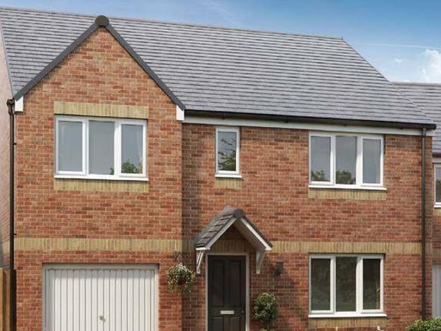 4 bedroom detached house for sale in Craighall Drive EH21