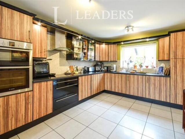 4 bedroom detached house for sale in Cranes Croft Road, Norwich, Norfolk, NR7
