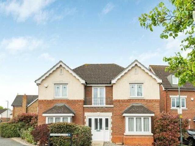 4 Bedroom Detached House For Sale In Crayford, Kent