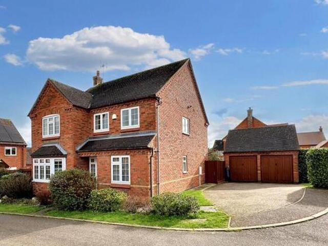 4 Bedroom Detached House For Sale In Crick