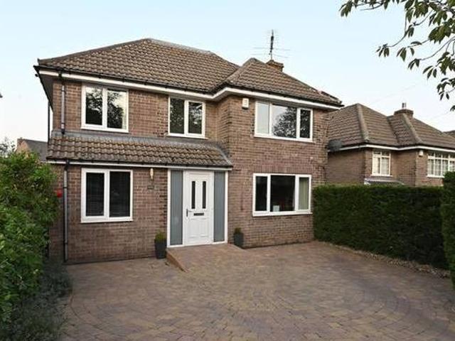 4 bedroom detached house for sale in Crimicar Lane Sheffield S10