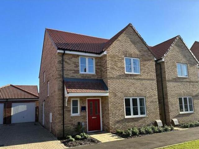 4 Bedroom Detached House For Sale In Cringleford, Norwich