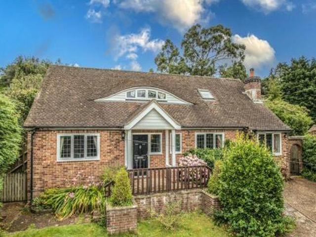 4 Bedroom Detached House For Sale In Cross In Hand