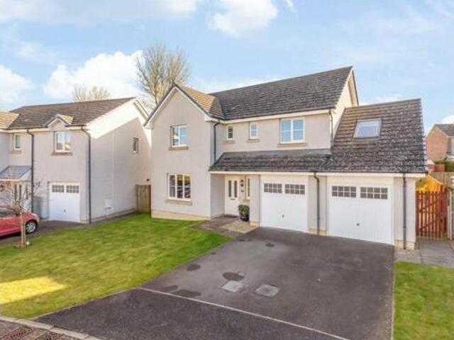 4 Bedroom Detached House For Sale In Crossgates
