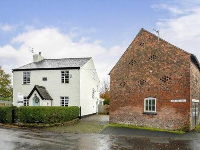 4 Bedroom Detached House For Sale In Croston