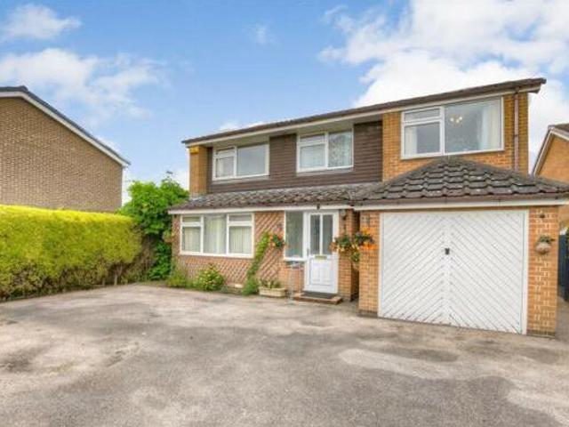 4 Bedroom Detached House For Sale In Cropwell Bishop