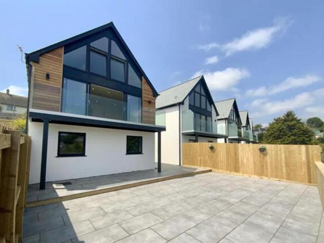 4 Bedroom Detached House For Sale In Crowlas