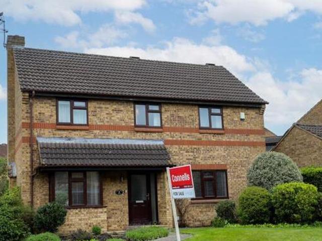 4 Bedroom Detached House For Sale In Cubbington