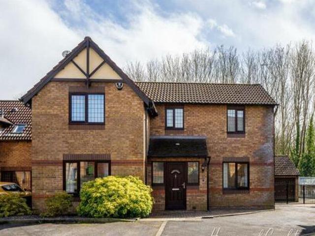 4 Bedroom Detached House For Sale In Culverhouse Cross