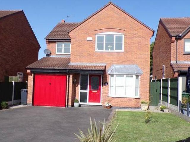 4 bedroom detached house for sale in Cumberland Close Ruddington Nottingham Nottinghamshire NG11