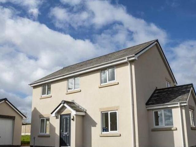 4 Bedroom Detached House For Sale In Cysgod Y Gyrn