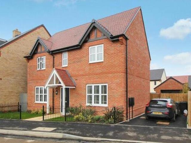 4 Bedroom Detached House For Sale In Ampthill