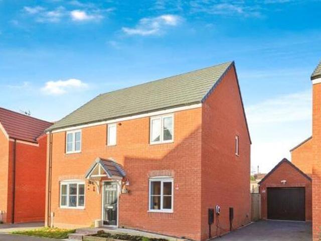 4 Bedroom Detached House For Sale In Anslow