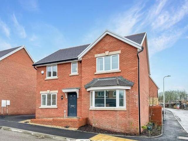 4 Bedroom Detached House For Sale In Aberaman
