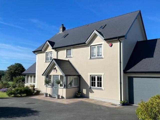 4 Bedroom Detached House For Sale In Aberbanc, Llandysul