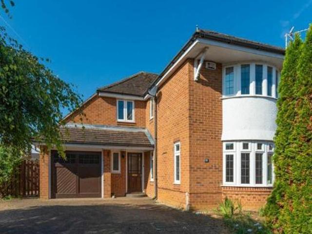 4 Bedroom Detached House For Sale In Abingdon
