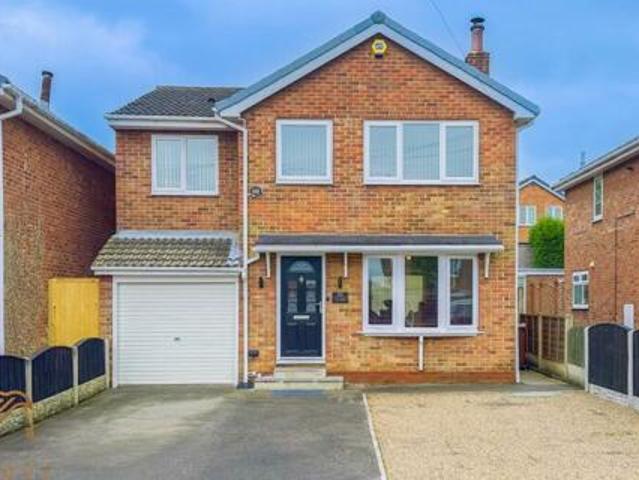 4 Bedroom Detached House For Sale In Ackworth