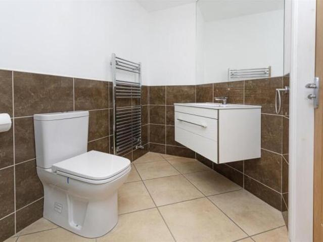 4 bedroom detached house for sale in Acorn Croft, Fenay Bridge, HD8
