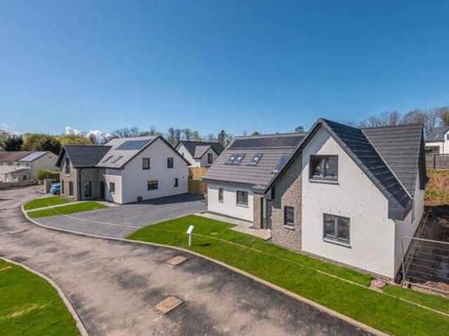 4 Bedroom Detached House For Sale In Adamton Wood Lane, Monkton