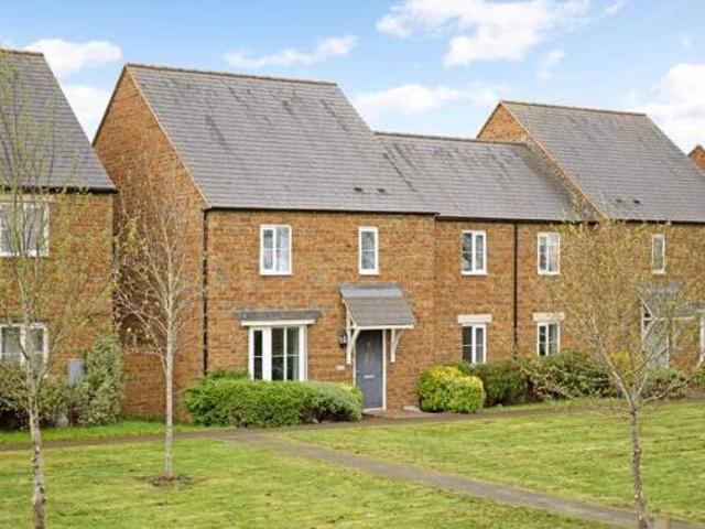 4 Bedroom Detached House For Sale In Adderbury