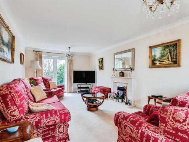 4 bedroom detached house for sale in Addinsell Road, SWINDON, SN25