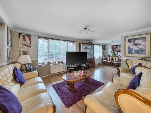 4 bedroom detached house for sale in Admirals Walk, St. Albans, Hertfordshire, AL1