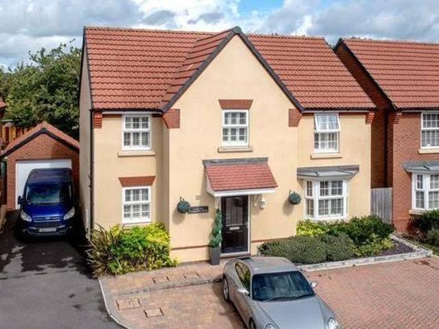 4 bedroom detached house for sale in Aginhills Drive Taunton TA2