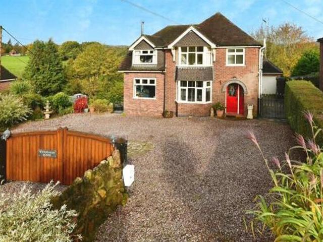 4 Bedroom Detached House For Sale In Alton