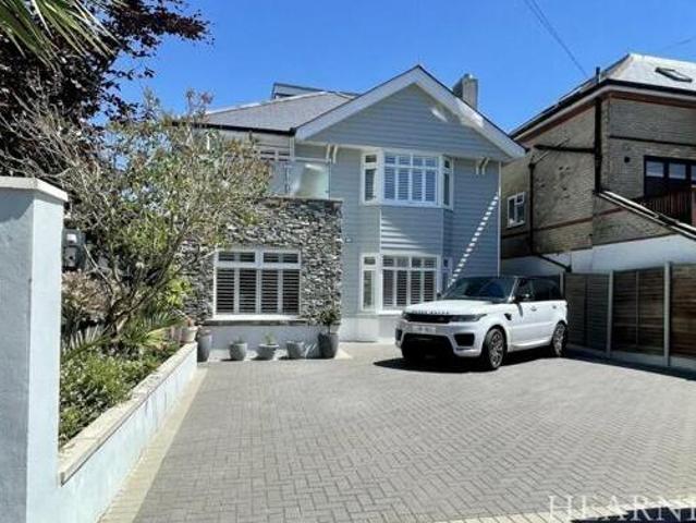 4 Bedroom Detached House For Sale In Alum Chine, Bournemouth
