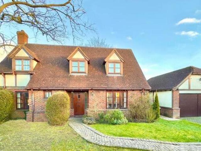 4 Bedroom Detached House For Sale In Alconbury Weston
