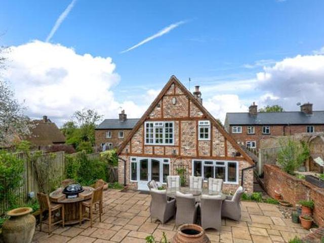 4 Bedroom Detached House For Sale In Aldbury