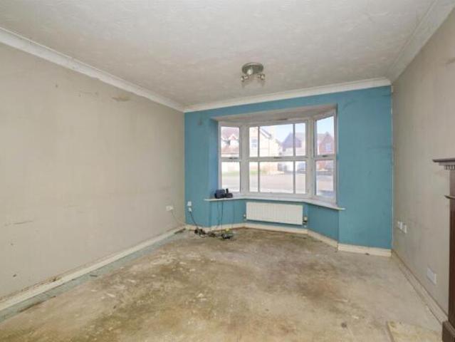 4 bedroom detached house for sale in Alder Road, Hampton Hargate, Peterborough, PE7