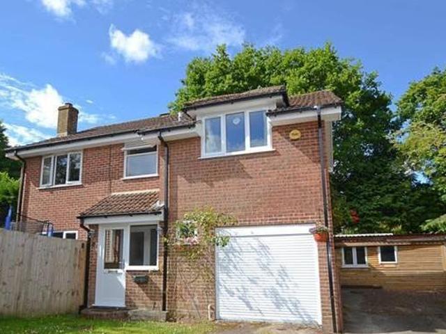 4 bedroom detached house for sale in Alderholt SP6