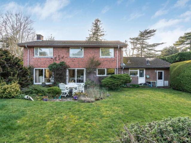 4 bedroom detached house for sale in Aldersey Road, Guildford, GU1