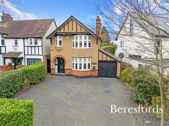 4 bedroom detached house for sale in Alexander Lane, Shenfield, CM15