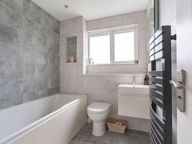 4 bedroom detached house for sale in Alford Close, Weylea Farm, GU4