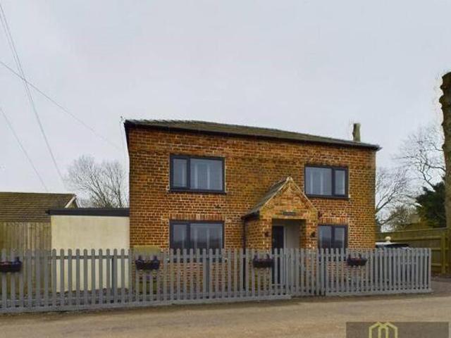 4 Bedroom Detached House For Sale In Alford