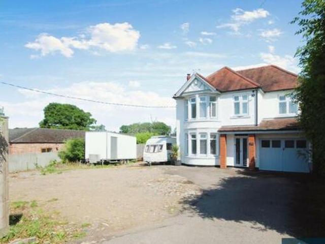 4 Bedroom Detached House For Sale In Allesley
