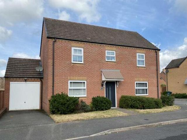 4 Bedroom Detached House For Sale In Allesley