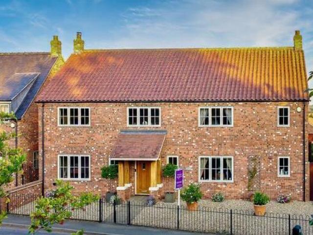 4 Bedroom Detached House For Sale In Allington