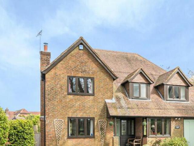 4 Bedroom Detached House For Sale In Alresford, Hampshire