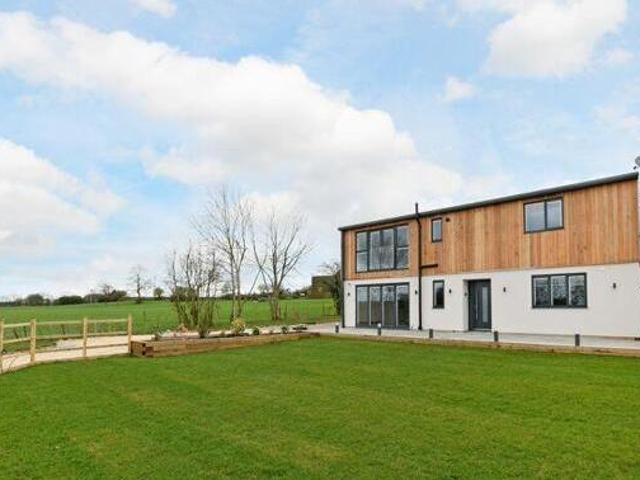 4 Bedroom Detached House For Sale In Apperknowle