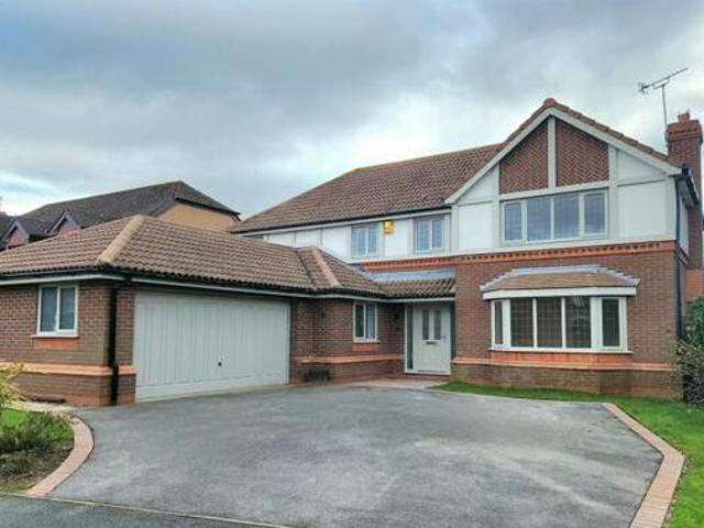 4 Bedroom Detached House For Sale In Appleton