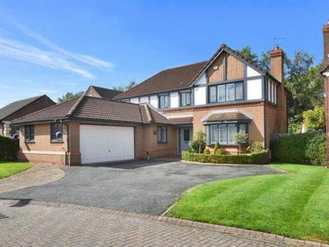 4 Bedroom Detached House For Sale In Appleton