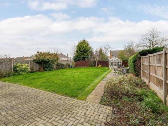 4 bedroom detached house for sale in Appleton Road, Upton, CH2