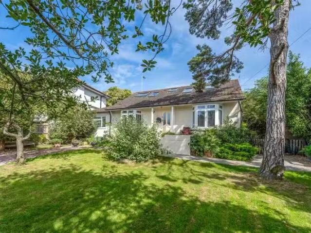 4 bedroom detached house for sale in Arundel Road, Worthing, W.