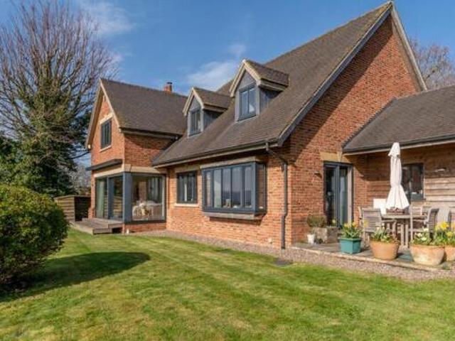 4 Bedroom Detached House For Sale In Arlingham, Gloucester