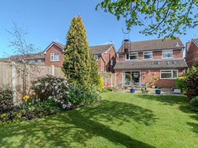 4 Bedroom Detached House For Sale In Arnold