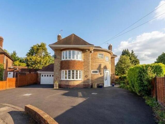 4 bedroom detached house for sale in Asthill Croft, Coventry, CV3