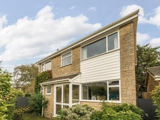 4 Bedroom Detached House For Sale In Aston
